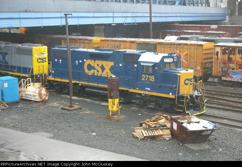 CSX 2718